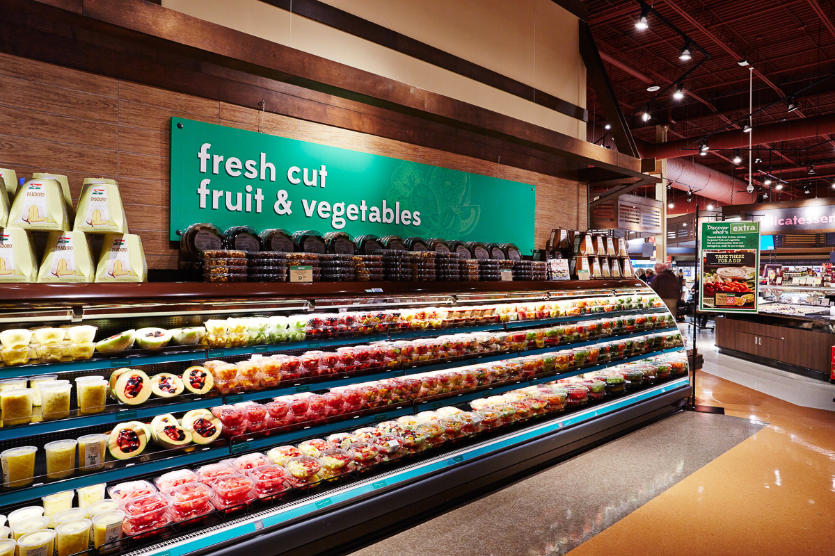 SOBEYS BRAND & STORE REDESIGN - Re design + art direction