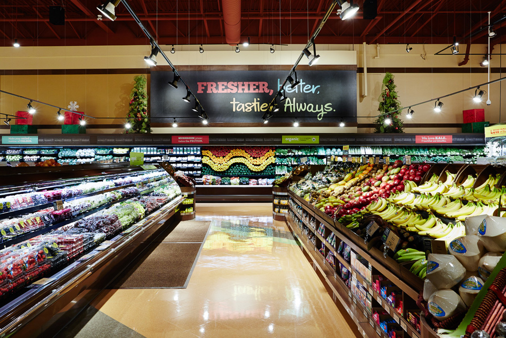 SOBEYS BRAND & STORE REDESIGN - Re design + art direction