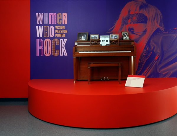 Women Who Rock - carobea
