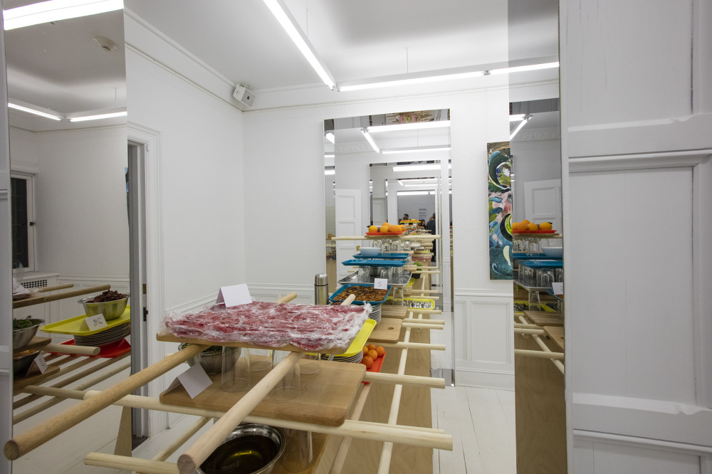 Food Jenga - Mr. Jaune