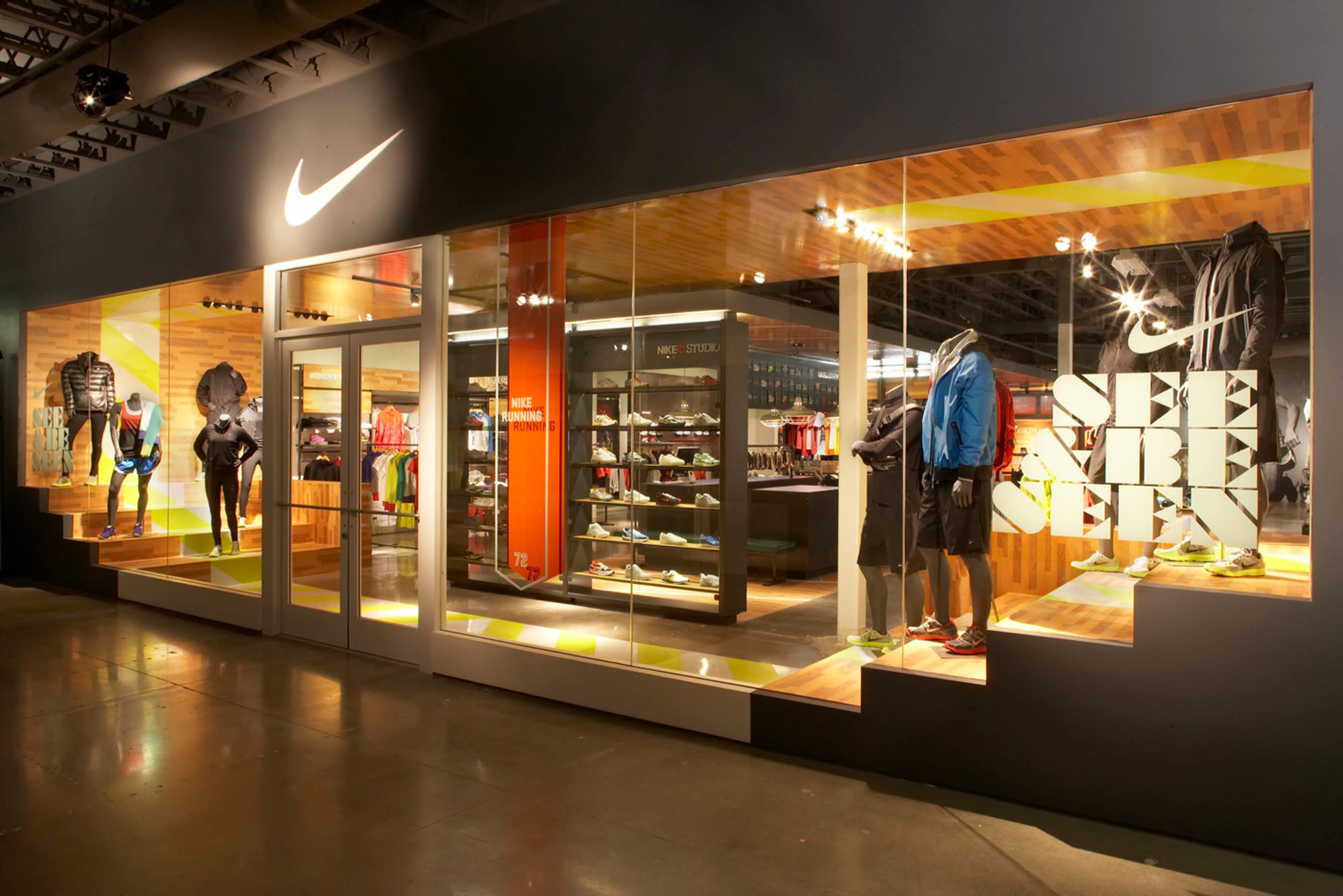 Nike Retail: The Fieldhouse Concept - Israel Kandarian