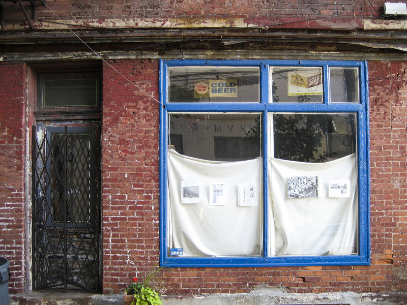 EMPTY CITY - Ben Batson