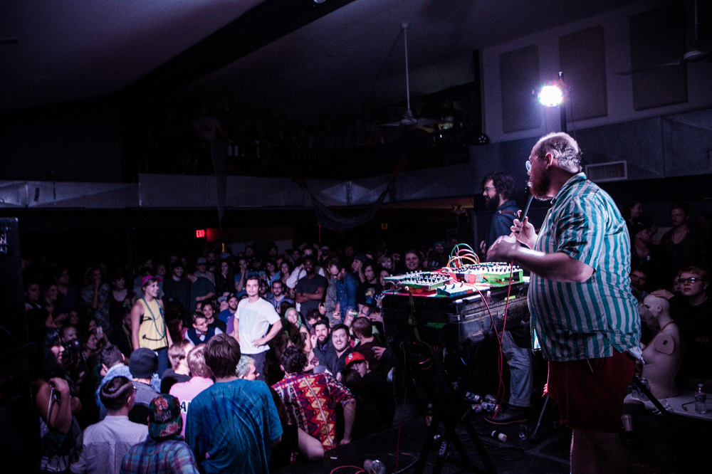 Dan Deacon - This City's Full
