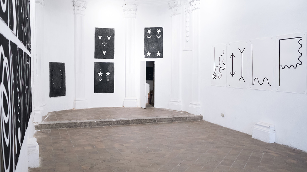 Alejandra Avilés: El ahora es la noche - Juan Canela