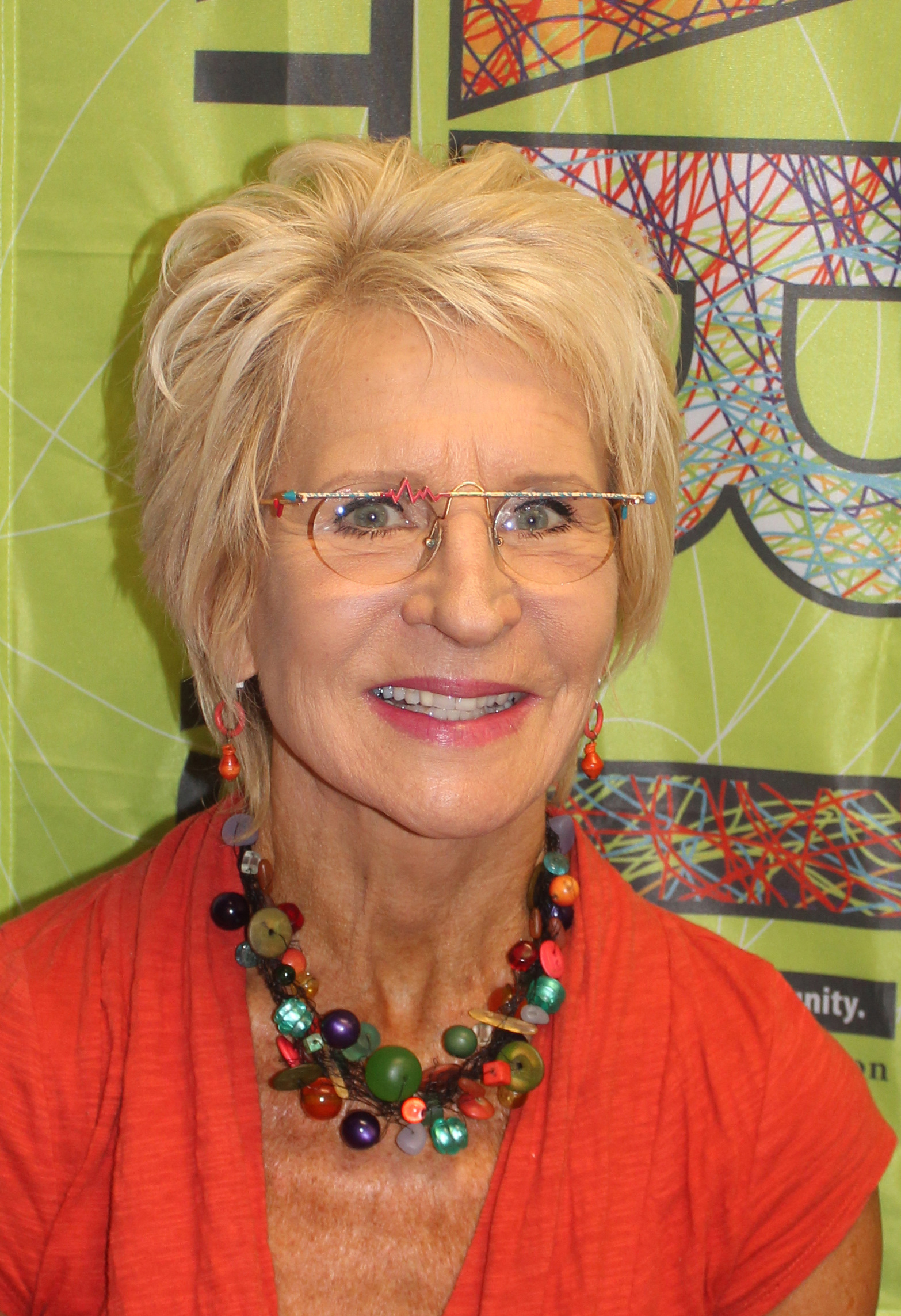 About Linda Popp - Linda Popp