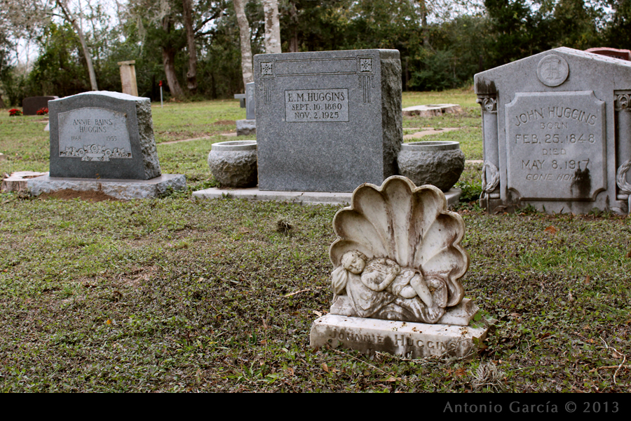 Fulshear Cemetery - Antonio Garcia's Portfolio