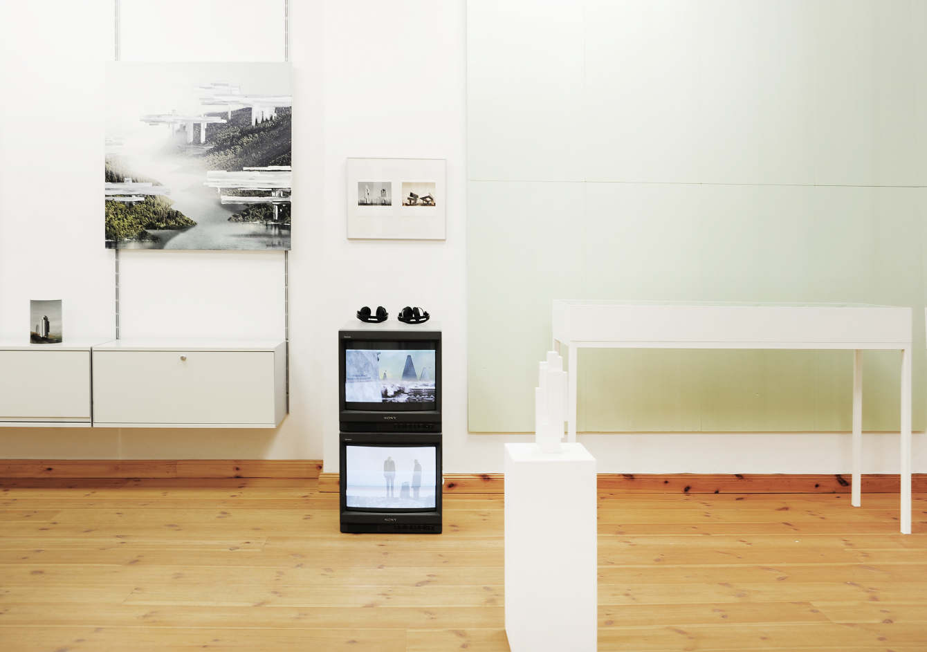 Room of Manifestoes - WAI Think Tank