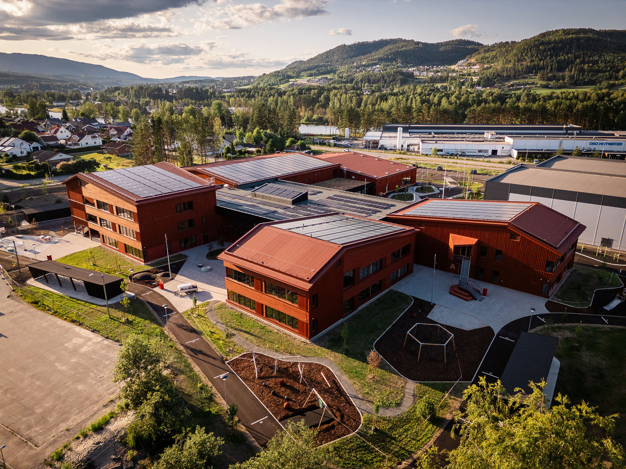 HOKKSUND SKOLE - Filter arkitekter