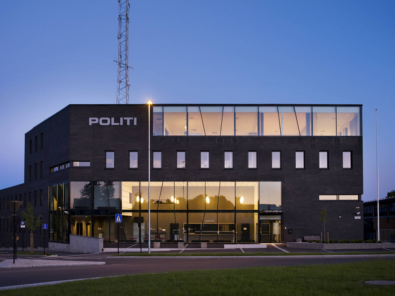 HAMAR POLITISTASJON - Filter arkitekter