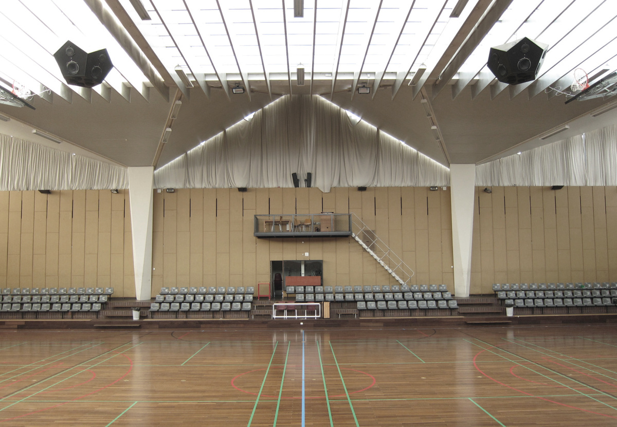 SPORTS HALL RENOVATION - PEDRO ABALADA | ARCHITECT