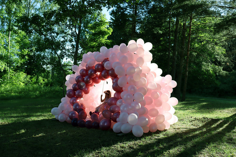 BALLOON HUT - UMA