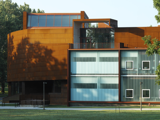 University of Iowa, Arts & Art History Building - Andy Ryan Architecture