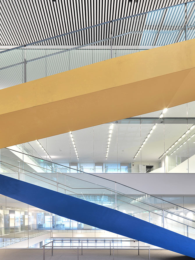 MIT Media Lab - Andy Ryan Architecture