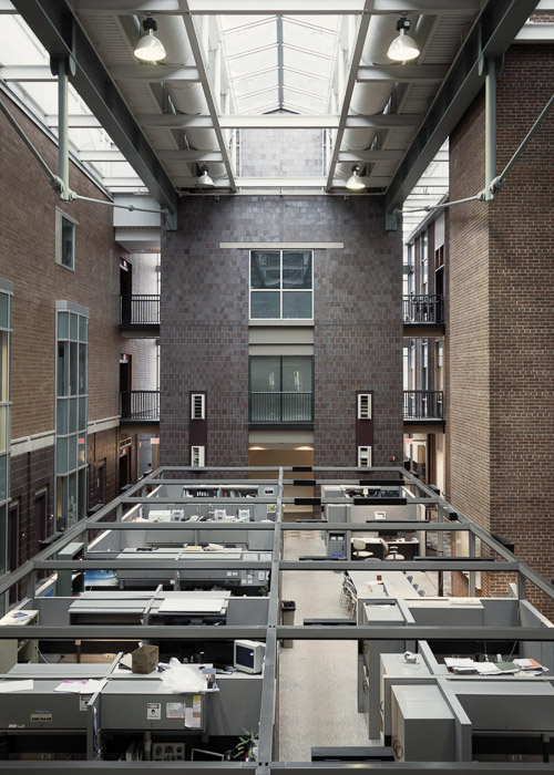 Michael McAlpine - www.eliashassos.de