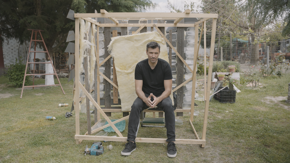 The story of a flaming peach - Eliza Soroga