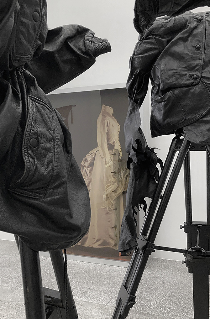 affair | meltdown - Andreea Anghel