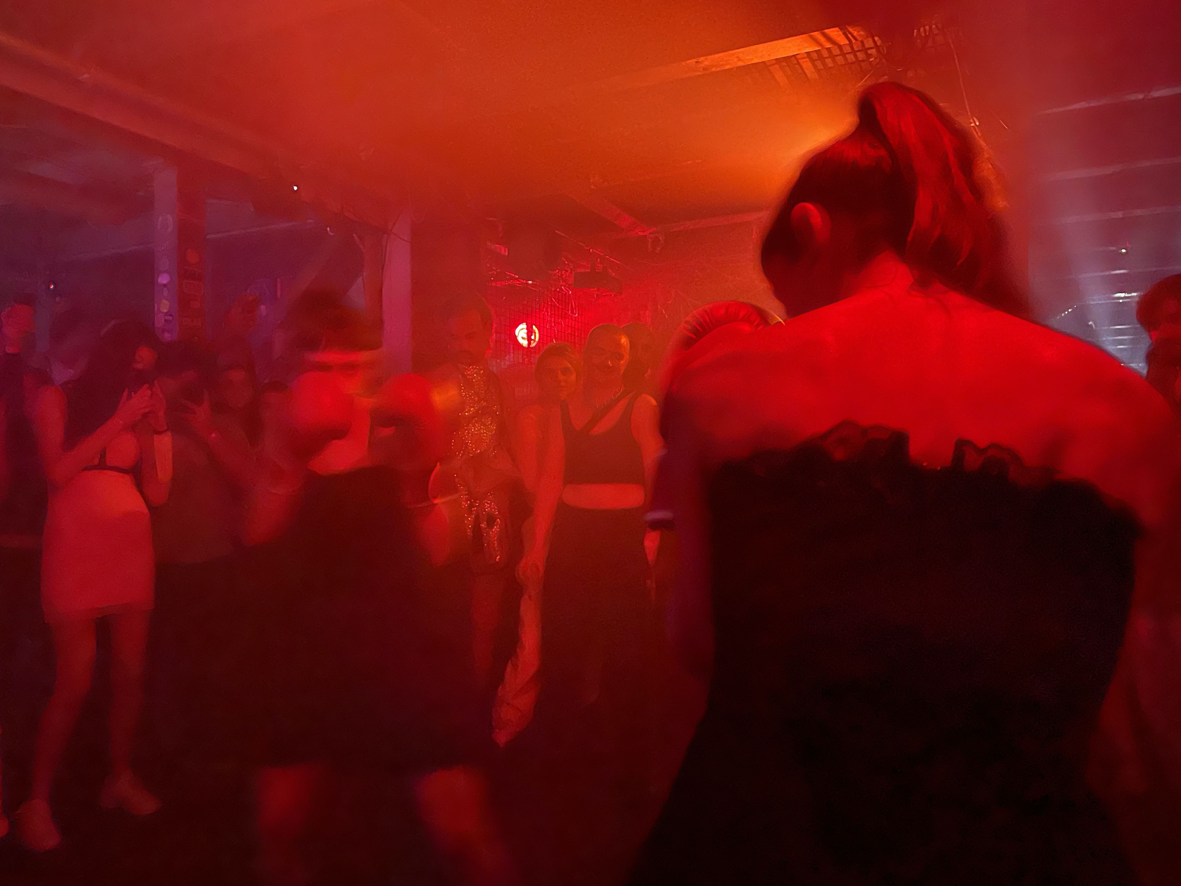 InXestuous Sisters - www.niyab.com