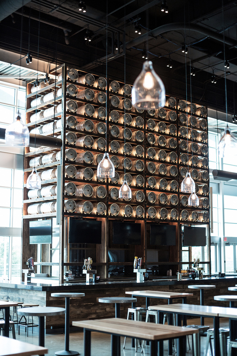 Kardiac Club / Draft Room - Christoph Schoenlein