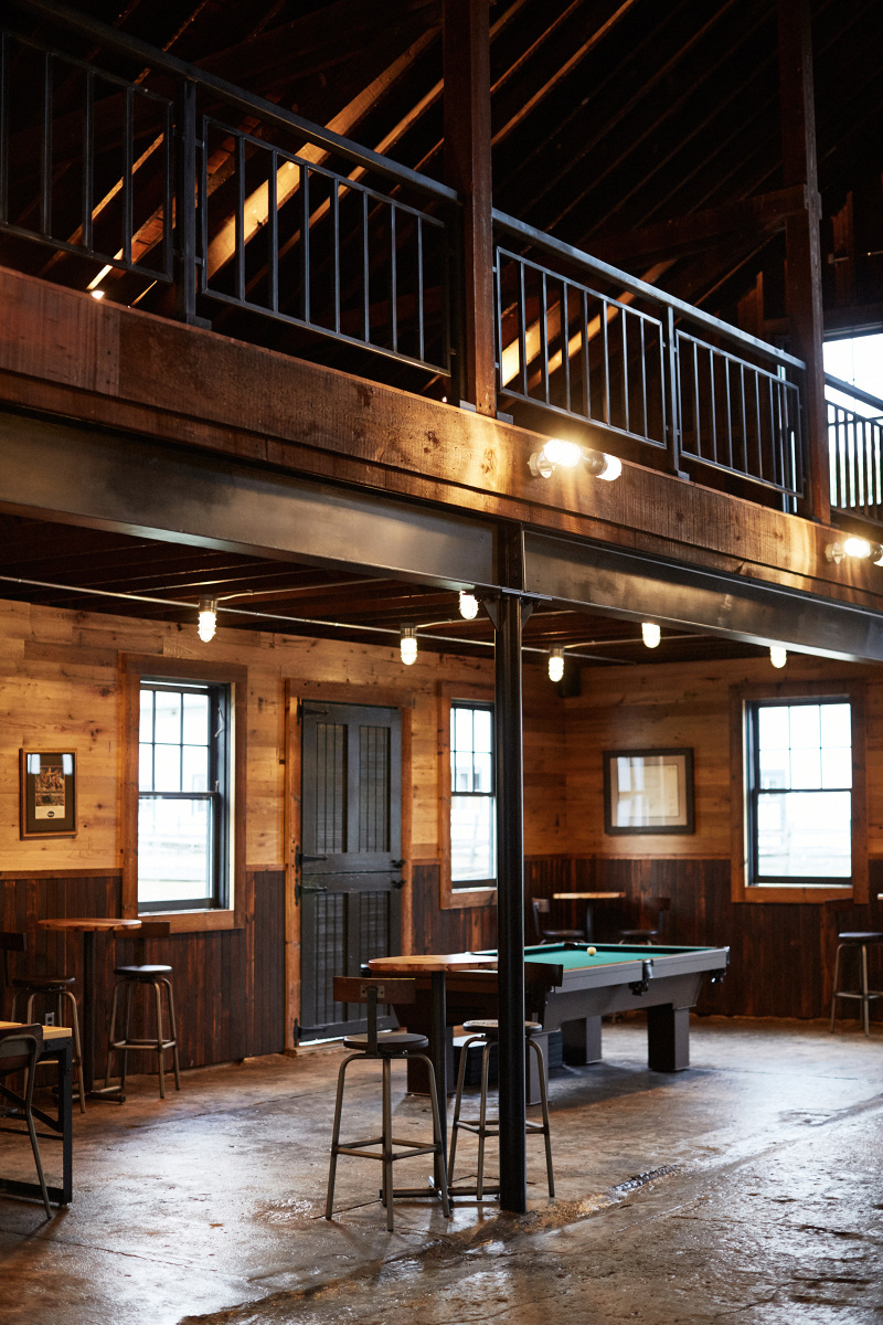 Hunting Valley Clubhouse - Christoph Schoenlein