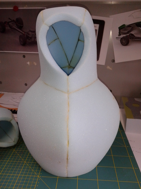 Marvin the Parrot Puppet - Harriet Rose Modelmaker