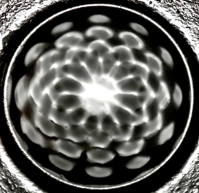 Cymatics with Water - Chris Love