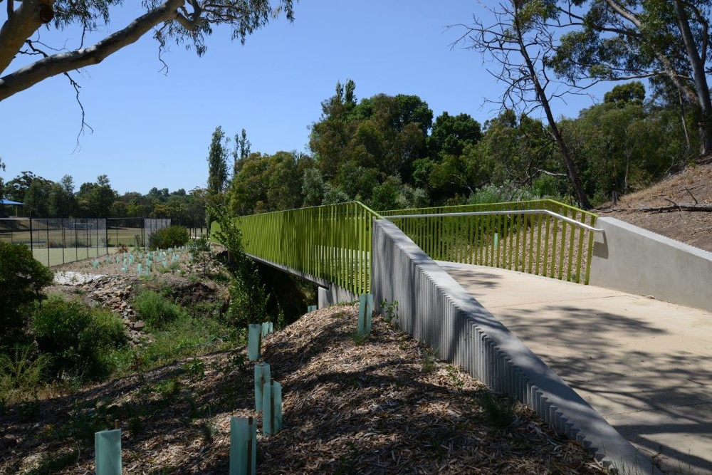 Yarra Darebin Trail - Melbourne - johnharper.LA