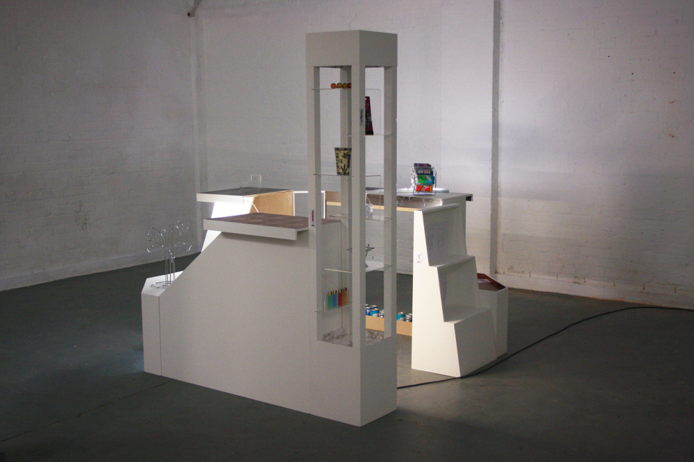 Designed to Shop - Alexandra Bell