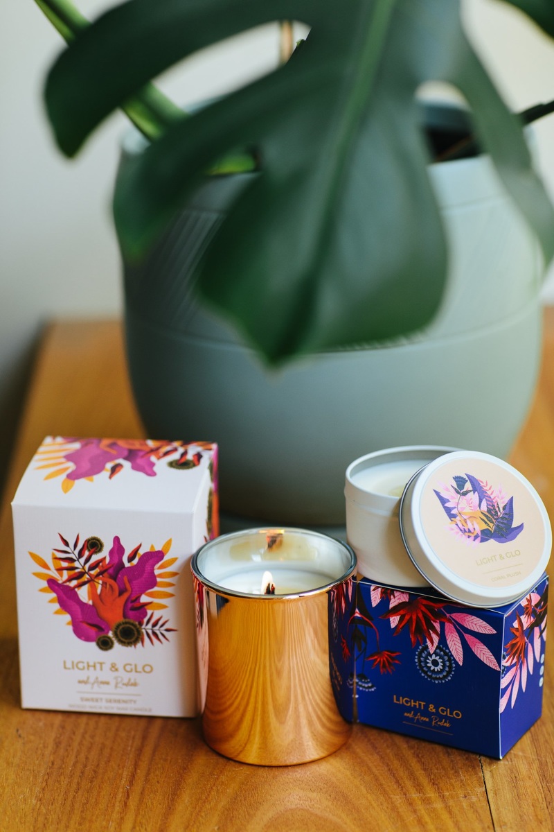 LIGHT & GLO CANDLES - a n a r u d a k