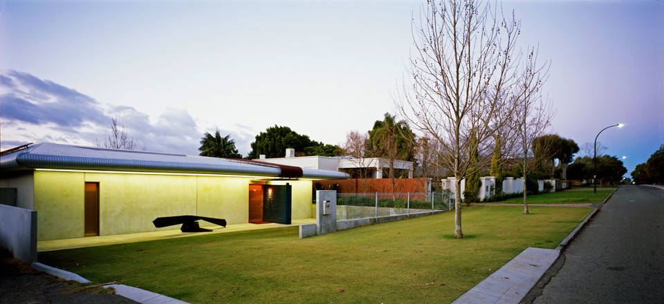 Poll House - Gary Marinko Architects