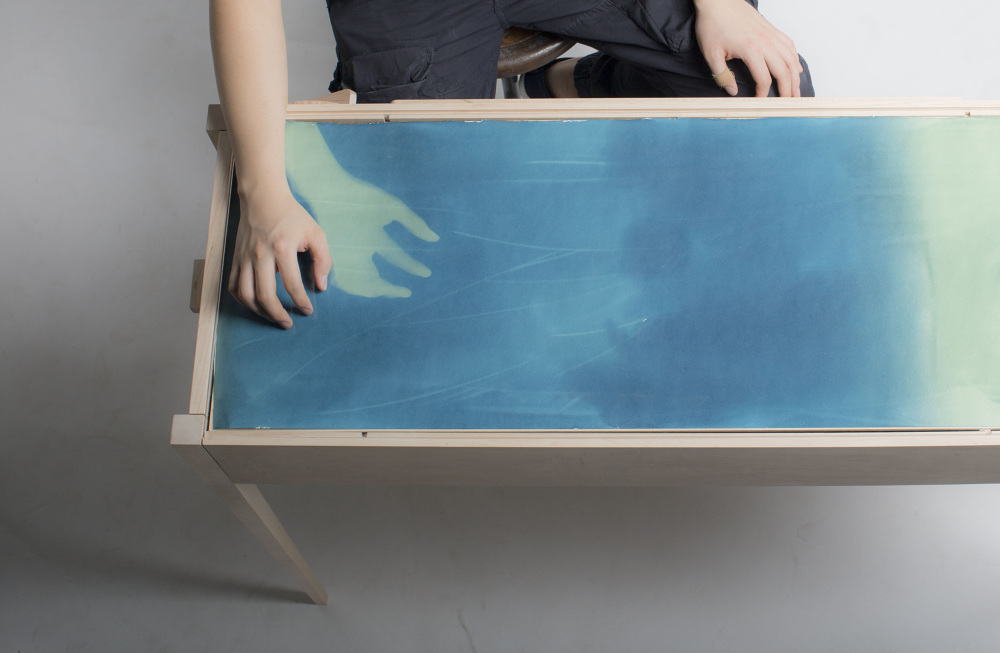 Camera Table - johnyangdesign