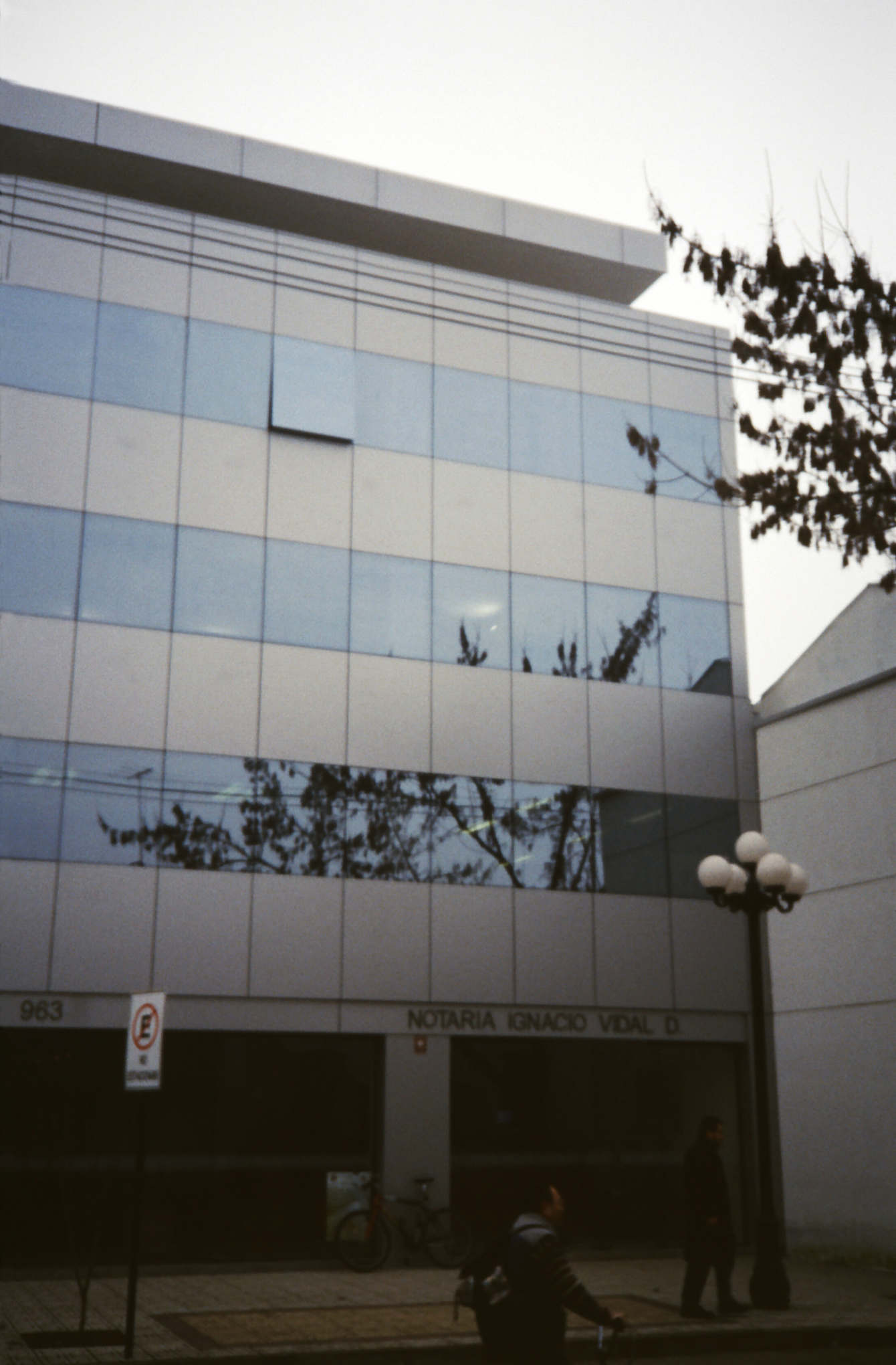 Edificio Centro 2000 - www.germanlamarcaclaro.cl