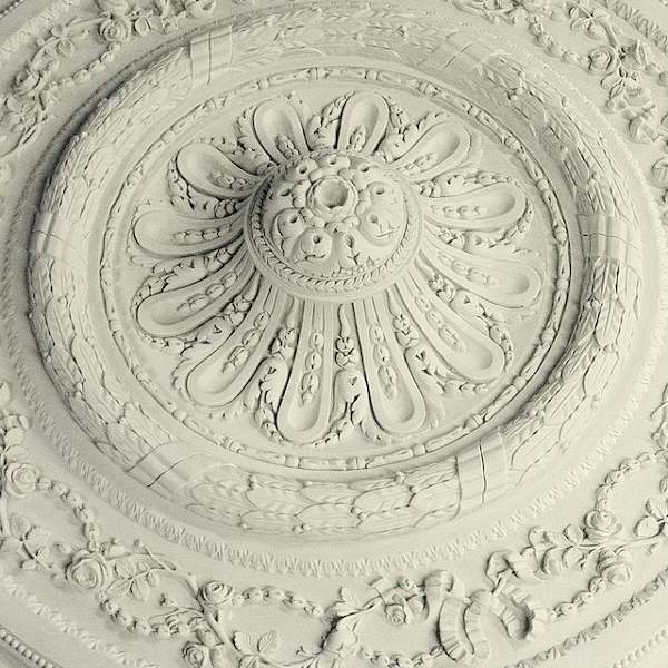 Architectural Moldings - Lisa Rooney