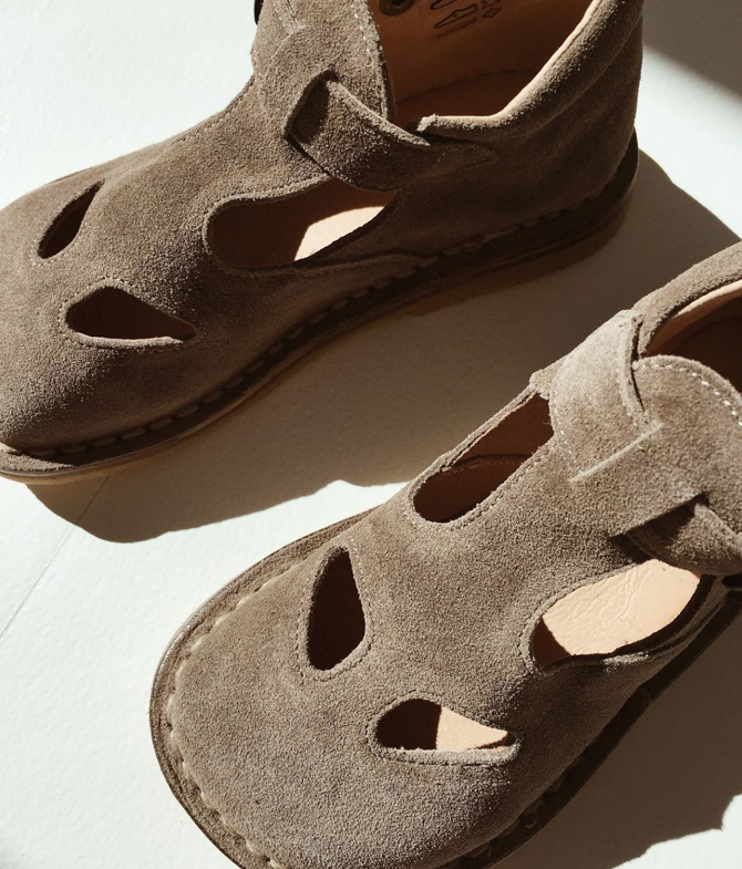 Pèpè Children Shoes - zine yolal