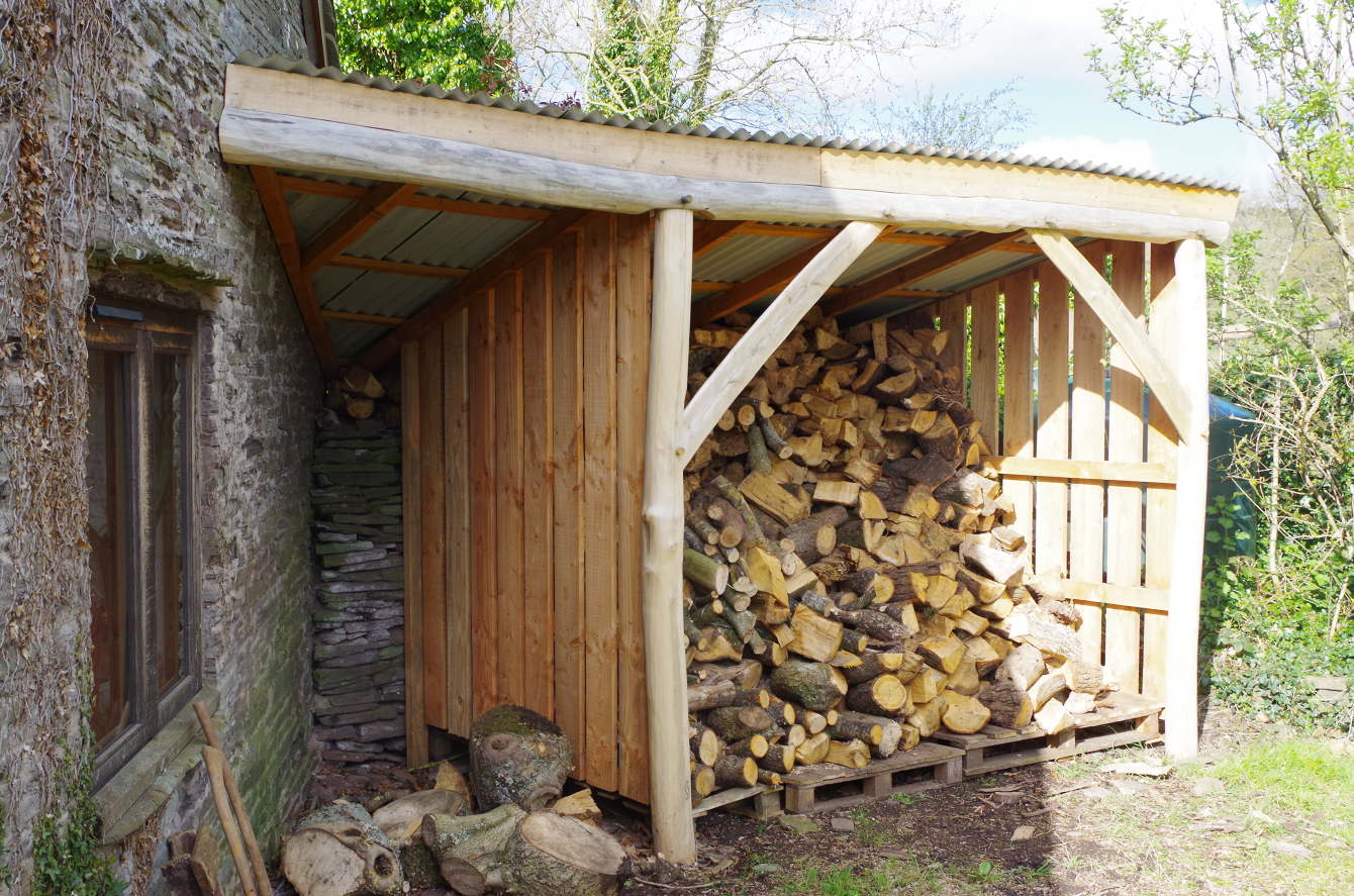 Roundwood Timber Framing - sylvan structures