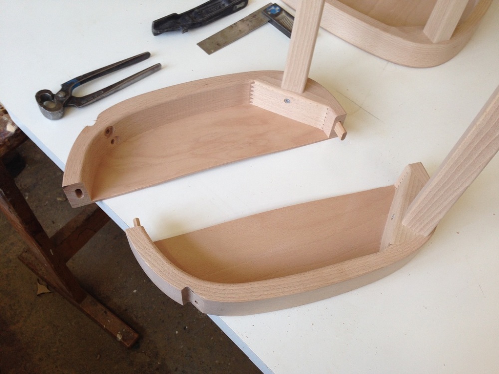 Sharing Chairs - Take a seat - Lisa Ochsenbein Product Design