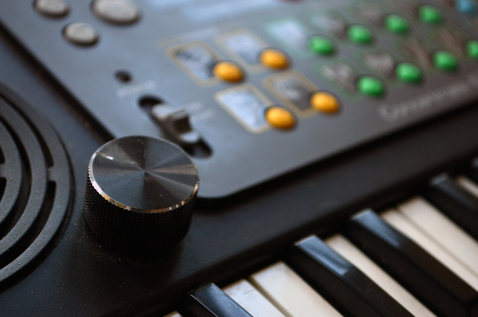 Circuit Bending - ColePritchard