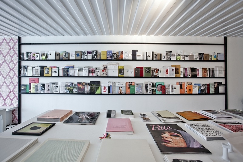 TAMIZDAT / Curating - Daria Irincheeva