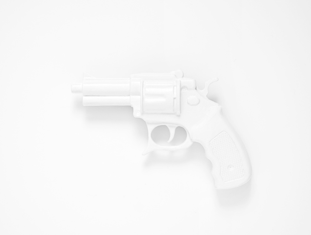 white gun - Martina Lang | photography & art direction