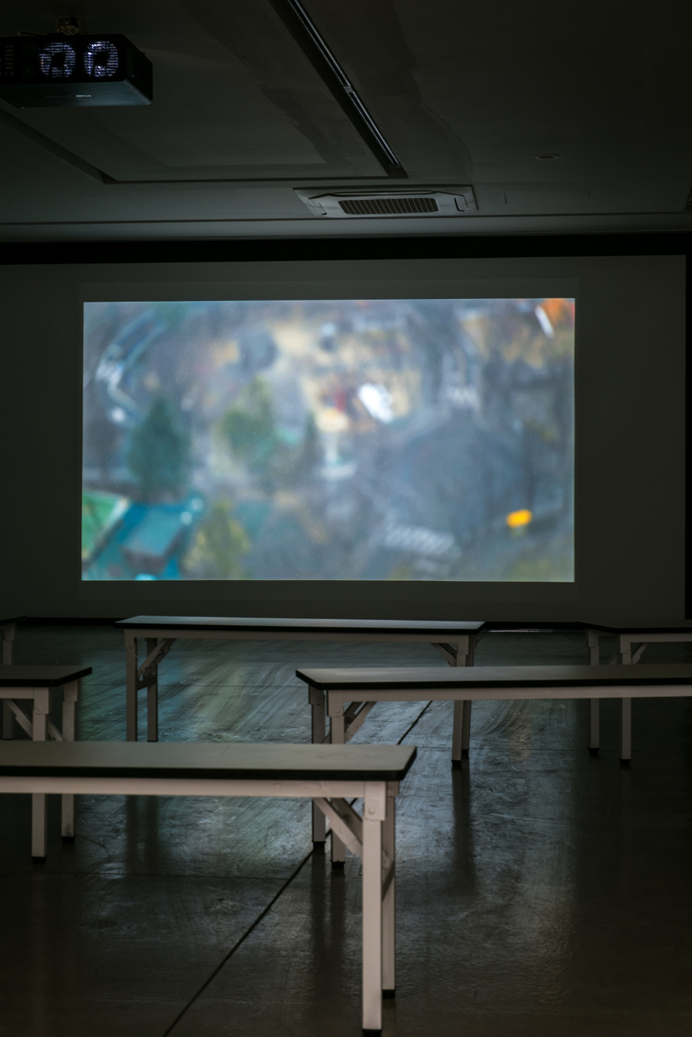 Crossing Waves - light on the wall