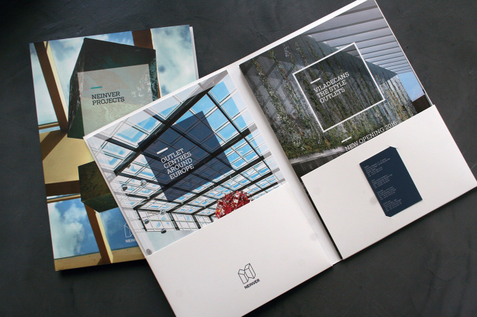 Retail Brochures 2016 - cinnamonp.es