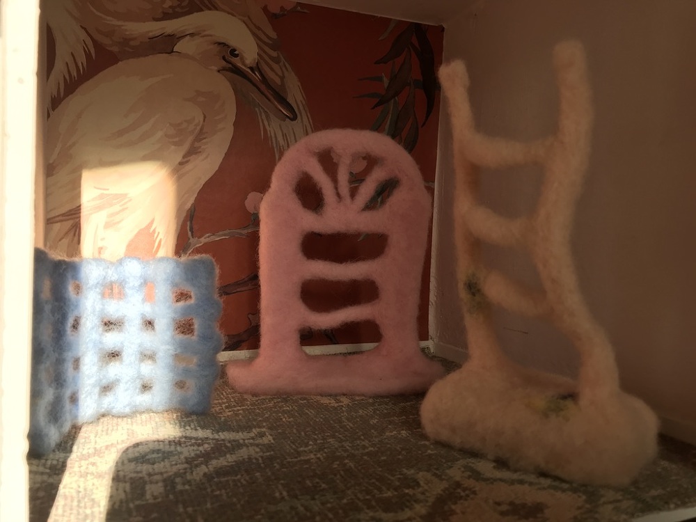 Small House Gallery - Eldi Dundee, Visual & Performing Artist ...