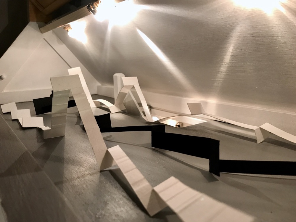 Small House Gallery - Eldi Dundee, Visual & Performing Artist ...