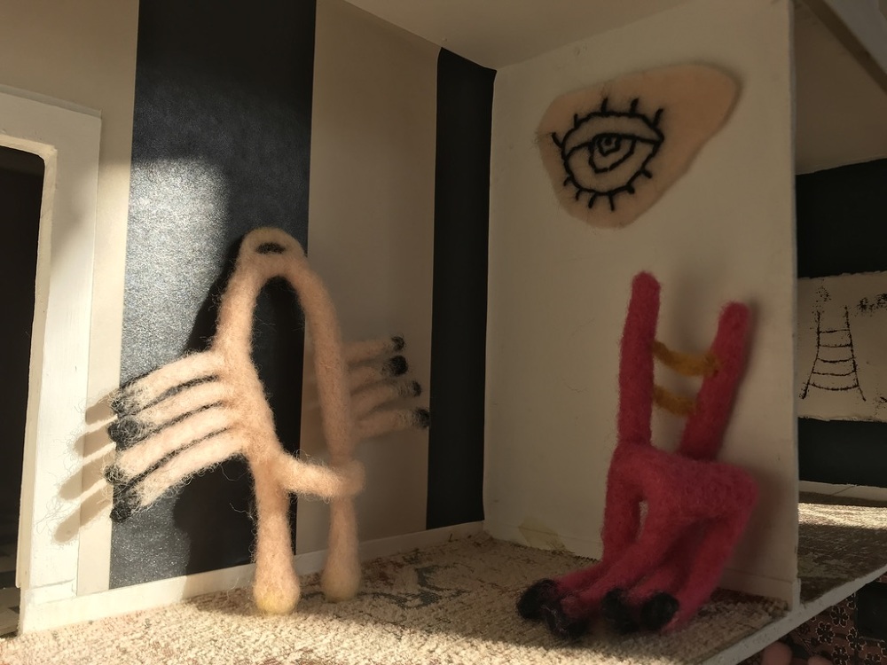 Small House Gallery - Eldi Dundee, Visual & Performing Artist ...