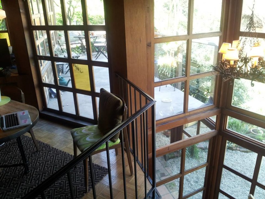 Hippy House - tom grimley construction