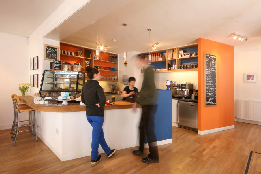 The Cafe on the Corner - www.craigamy.com