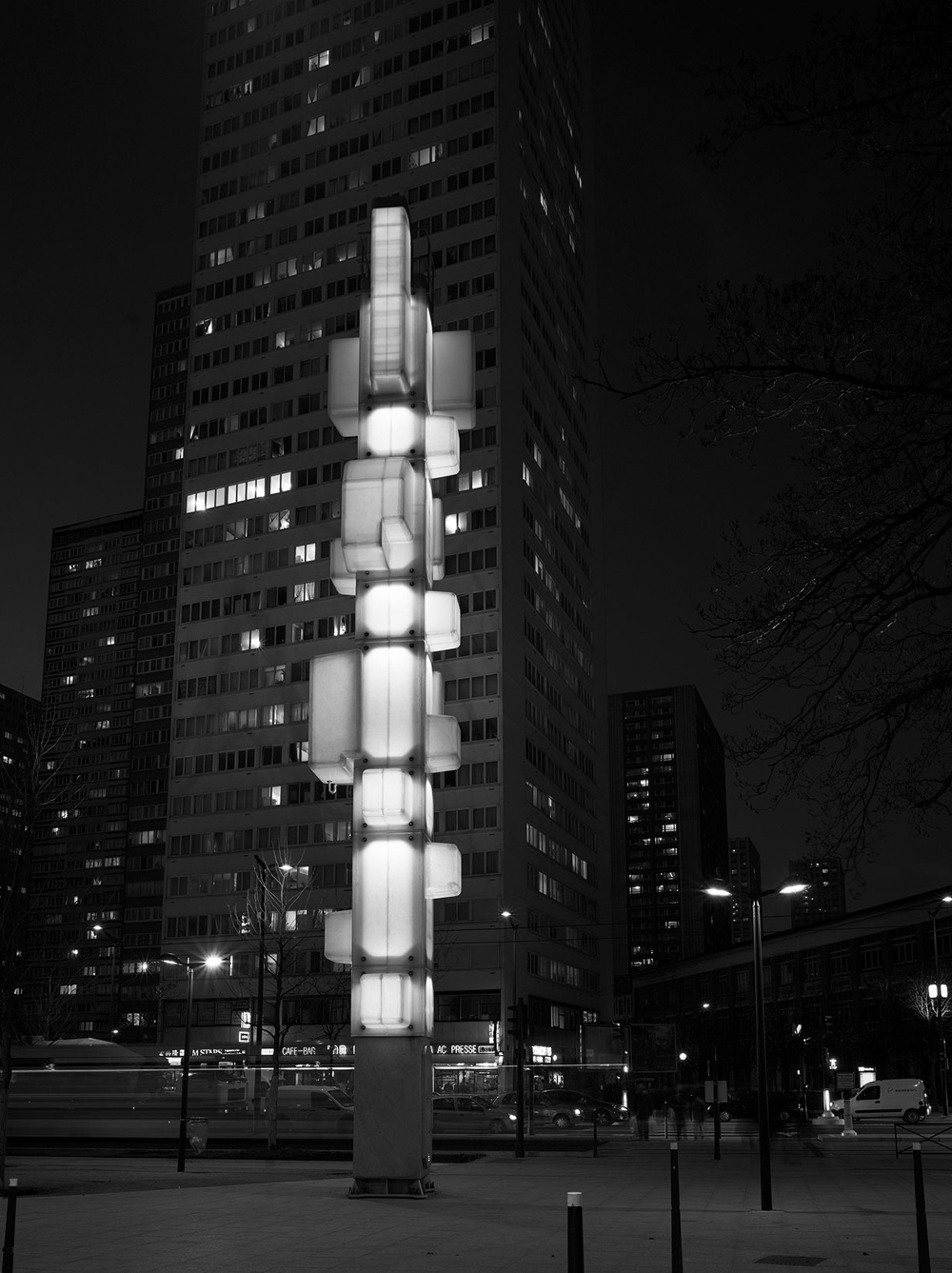 2006_One square meter house - Didier Fiuza Faustino