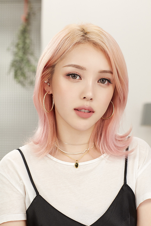 PONY EFFECT COVERSTAY CAMPAIGN - Ara Ko