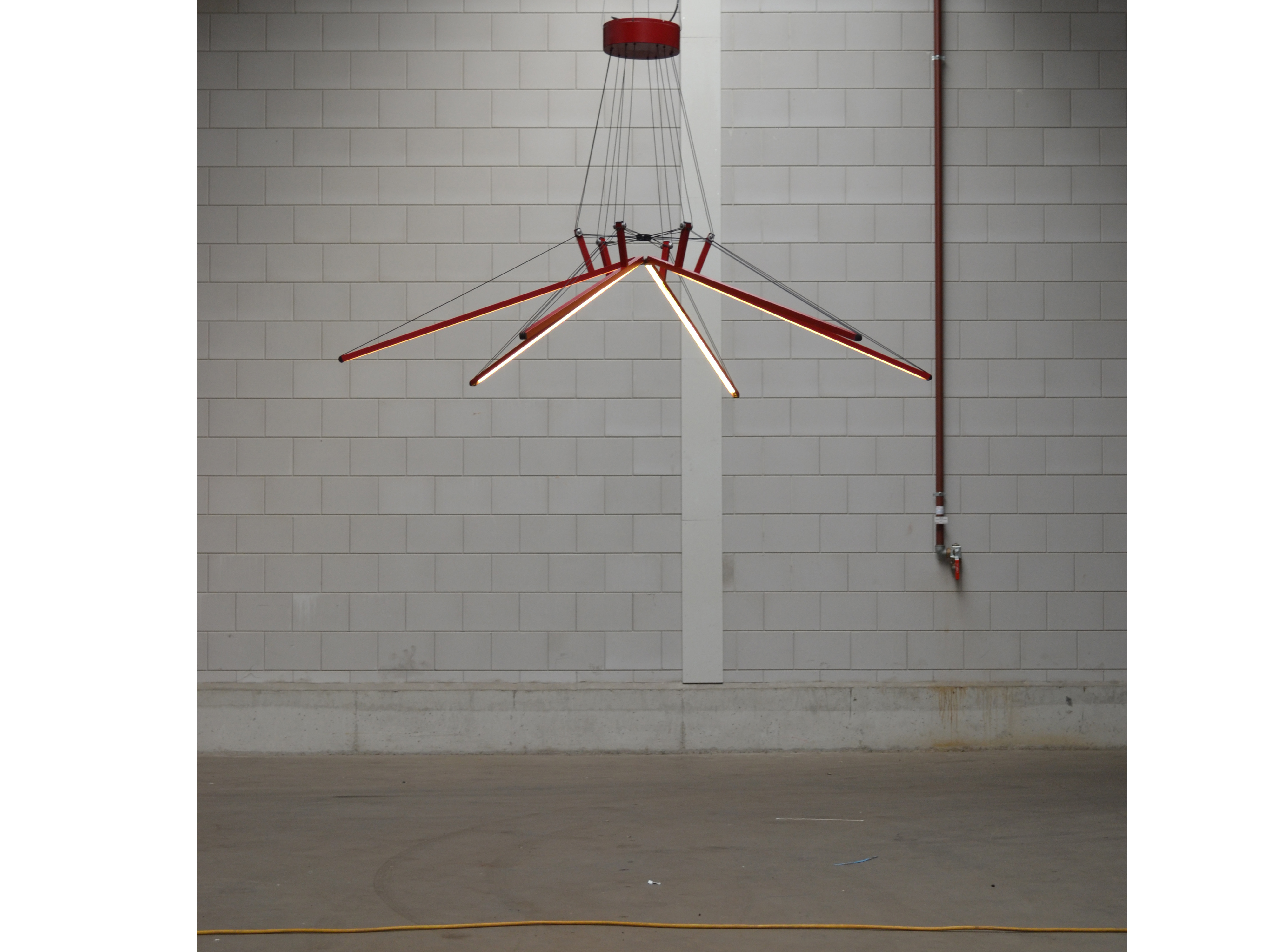 Moving Things Chandelier - Studiotheun