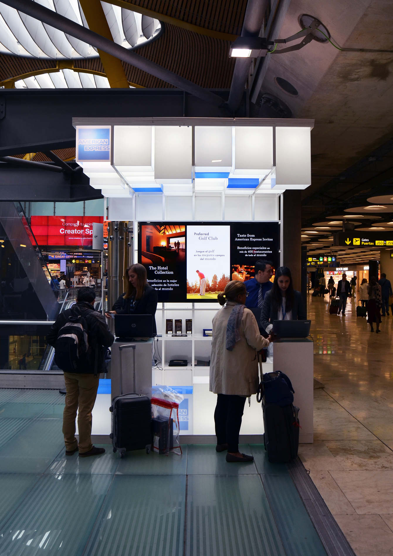 Stand American Express - ACA Alfonso Cort Arquitecto