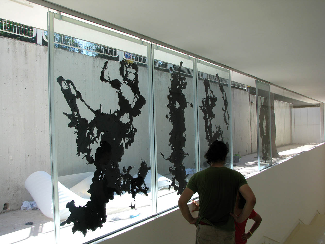 Kingdom: Inanimate - Uri Shapira